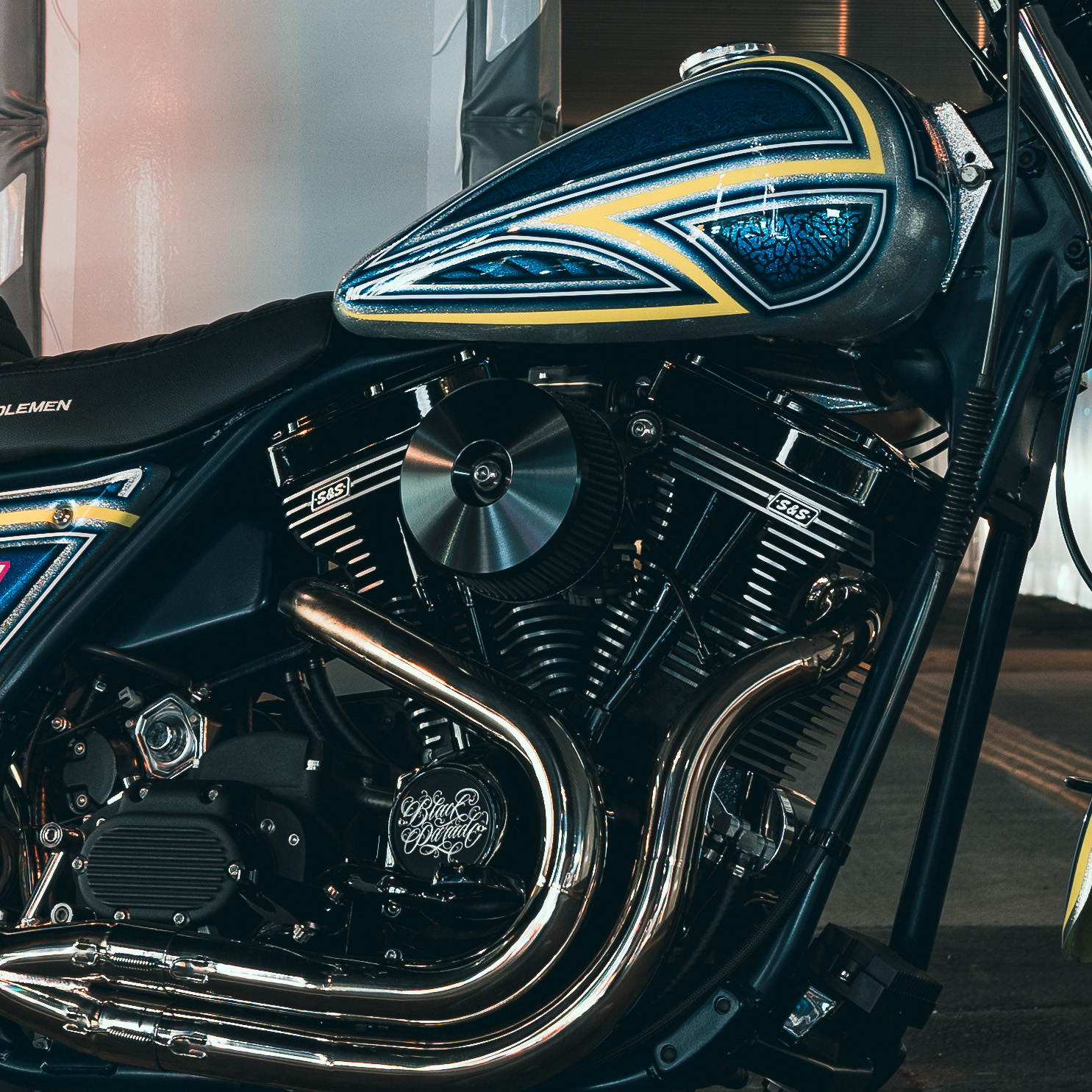 1987 Harley Davidson FXR - ブラックパレード | Black Parade